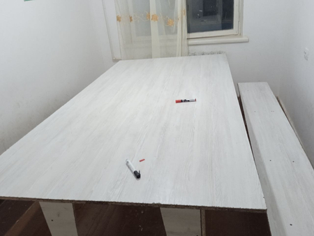 O'quv markaz mebbellari sotiladi