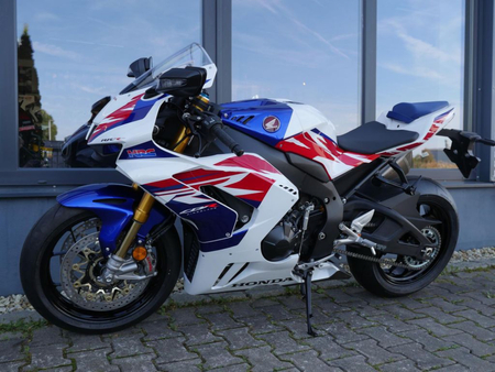 Спортбайк Honda CBR 1000 RR под заказ из Германии