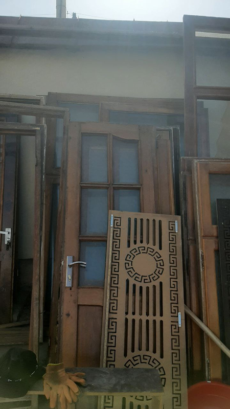 Bu eshik rom olib ketish hizmati