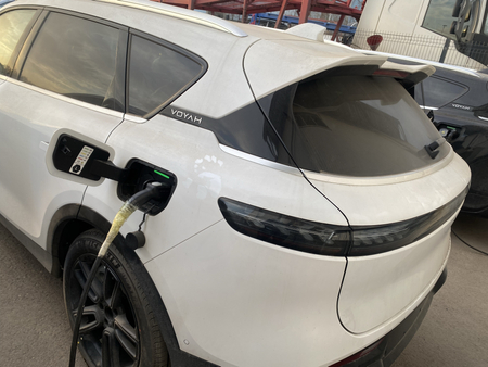 Voyah free hybrid от официального дилера с русификациейи