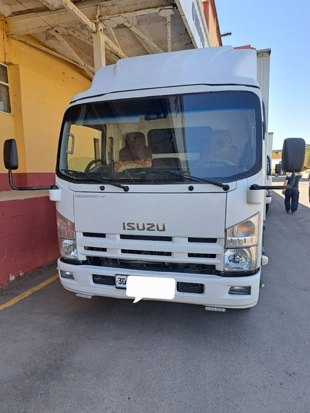 Isuzu senji 2017
