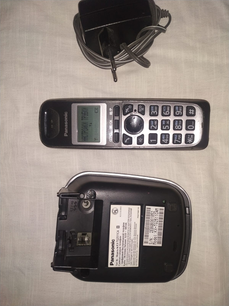 Радиотелефон Panasonic kx-tg2511