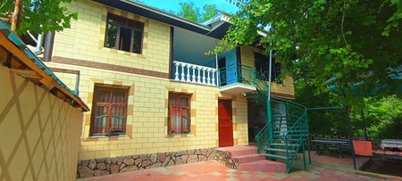 Dacha charvak bez makler