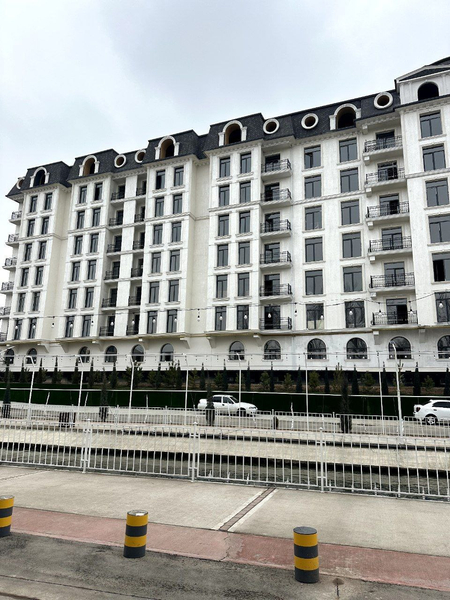 Продаётся Новостройка жк LAFAYETTE  Яккасарайский р-н 200кв
