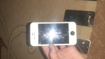 IPhone 4 zapchas kelishamiz