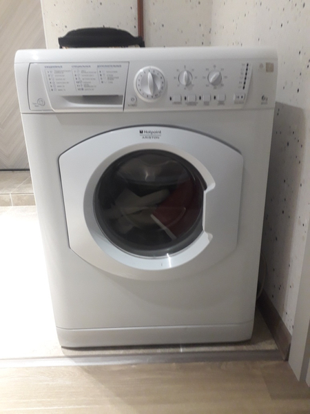 Продаётся стиральная машина б/у Hotpoint Ariston на 6 кг