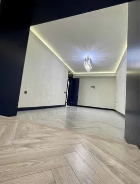 Якасарай сим сим 4 комнаты 82м²+12м² подвал  вдоль дороги под офис