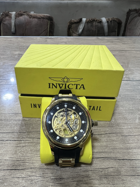 INVICTA часы 1837 Срочно