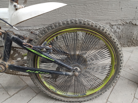 Velosiped sotiladi skorost va tormoz sistemalarini tuzatib olish kerak