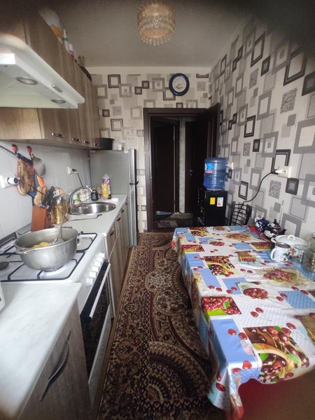 Срочно продаю квартиру янгихаётским районе