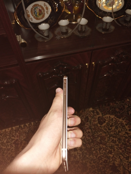 iphone 8 plus 64GB