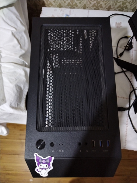корпус Aerocool Hive