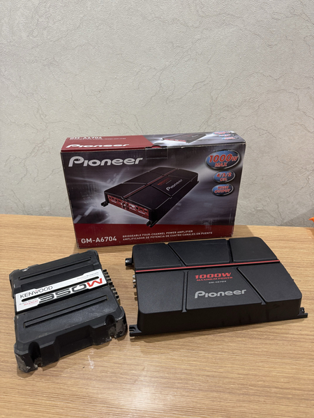Усилитель звука Pioneer GM-A6704 и Kenwood KAC-5203