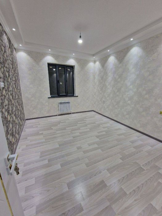 Сергели туманида 2 сотих, 200 м2 Евроуй шошилинч сотилади