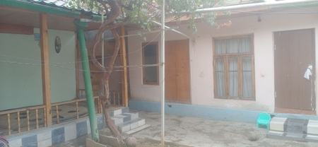 Srochna Olmazorda xovli sotiladi 6 ta xona