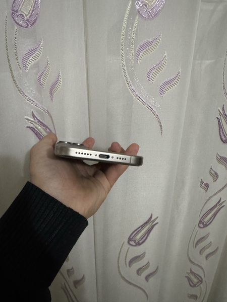 Iphone 15 pro max srochna