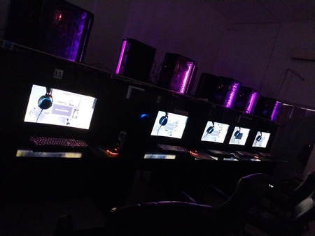 Game club sotiladi srochnaga