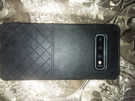 Samsung s10 sotiladi obmen bor faqat iphonega
