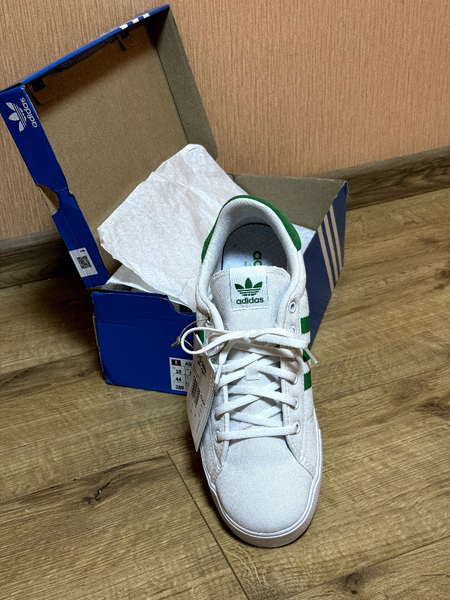 Adidas кросовки оригинальные.
