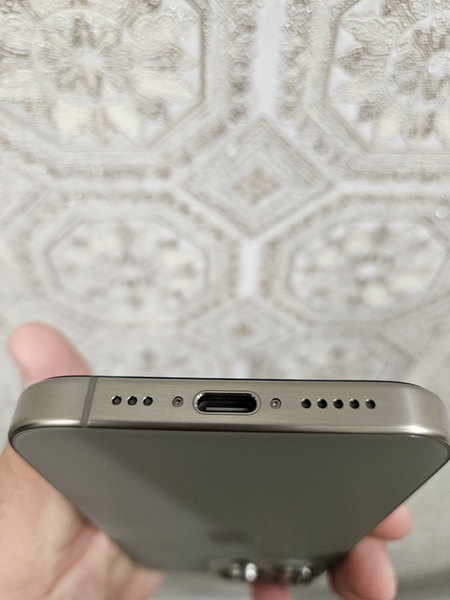 Iphone 15 pro 128 gb