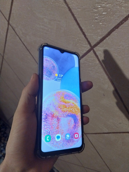 Samsung Galaxy A23 64gb ideal