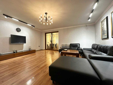 Квартира аренды в центре Ц1 Бибигон 3ком.3этаж.4этажка