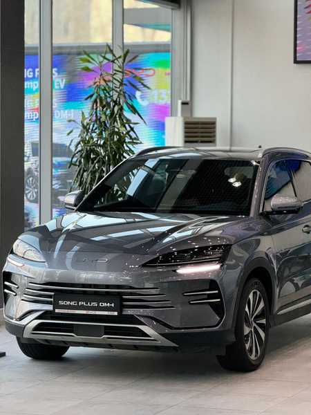 Byd chempion flagship DM-i 150 km открылся договра