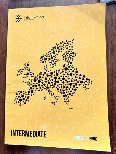 Книга, Intermidiate level
