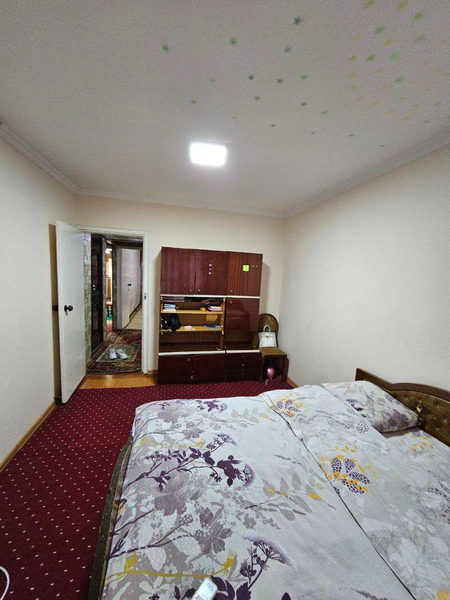 2 xonali 60m² 4-qavat uy sotiladi