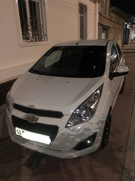 Срочно продам SPARK AFTAMAT