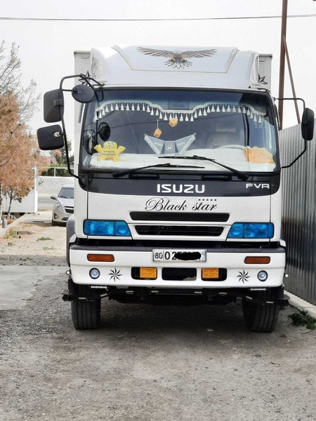 Isuzi  Yili 2018
