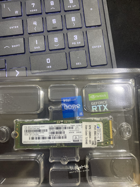 SSD nvme m2 SAMSUNG 256 GB
