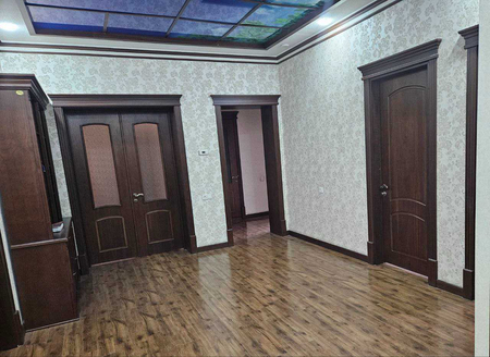 Продается элитная 5-комнатная квартира.