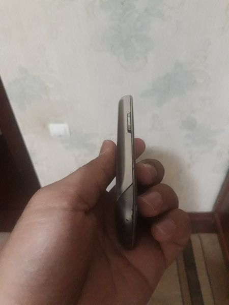 Samsung GT-3530 стильная звонилка