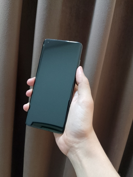 Xiaomi Mi 10 ultra xotira 8/256 imei utgan garantiyasi ham bor