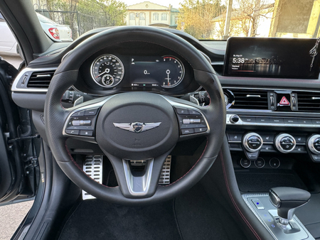 В Продаже Genesis G70