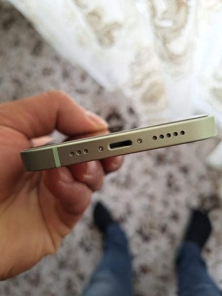 Iphone. 12  mini mas
