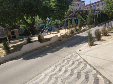 4 etajli dom 1chi etaj