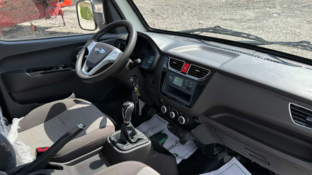 Changan Forland 2,4 tonna tayyor full 2024 20% bilan kredit garantiya!