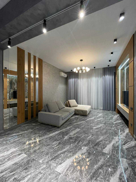 Продается 3/7/8 квартира  ЖК Gardens residents Шайхантахур район М-1
