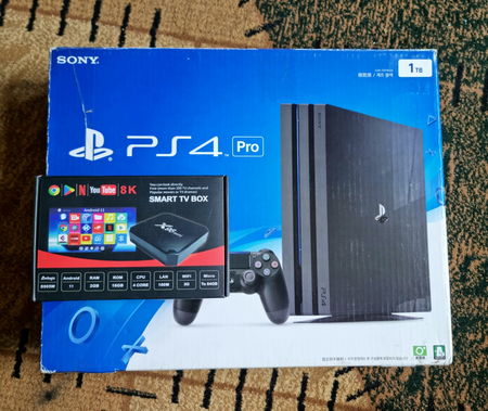 Playstation 4 pro 11.00 hen, 1TB 4K UltraHD