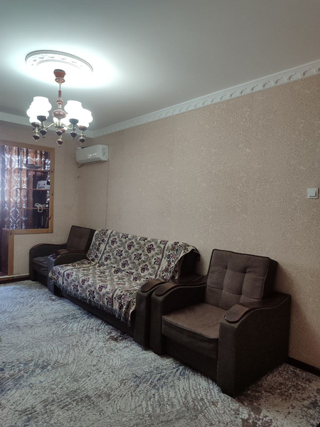 Продаю диван с креслами