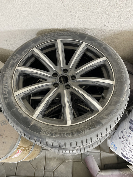 Diska michelin balon sotiladi r20