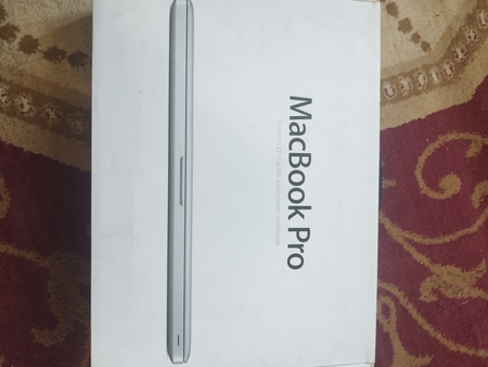 MacBook Pro satiladi