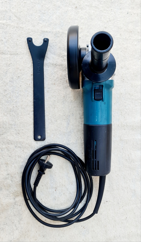 Болгарка Makita 9565 Н 1100 вт R диск 125 оригинал инструмент