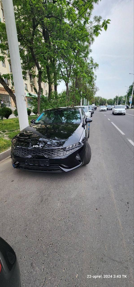 Продаю срочно Kia K5 очень хорошем состоянии