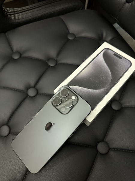 Продам iphone 15 pro в идеальном состоянии