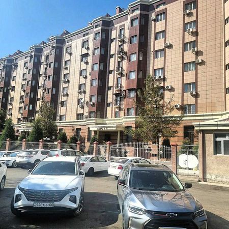 Продается 5ти комнатная квартира в Юнусабаде (RM)