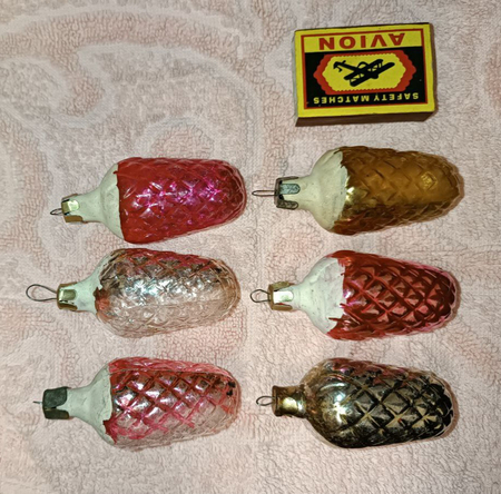 Ёлочные игрушки времён СССР