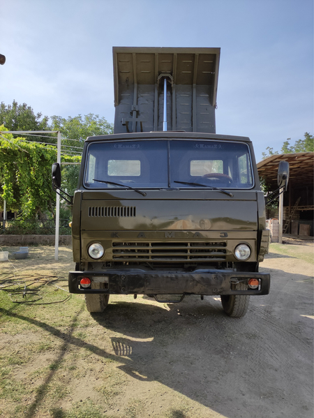 Kamaz samosval 55111